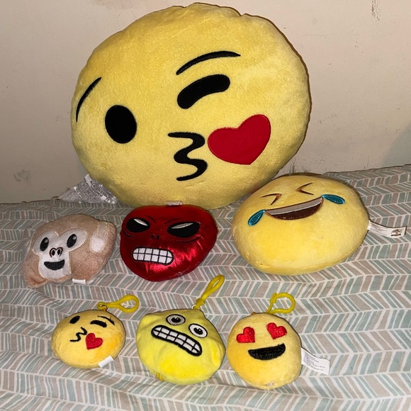Toys | Emoji Throwingkiss Face And Lol Face Emoticon Pillow Stuffed ...